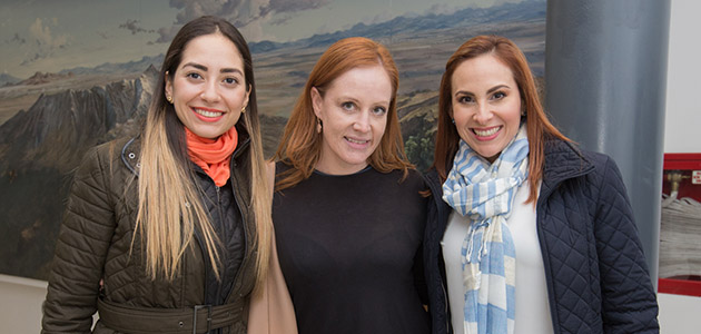 TRAYECTORIA EN ESCENARIO