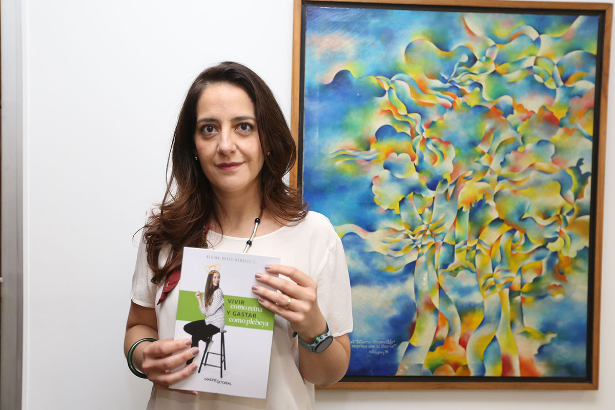 Regina Reyes-Heroles presenta su libro en Guadalajara