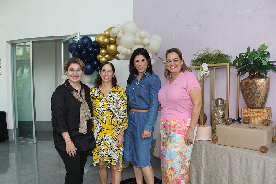 Fer Gaitán le dice adiós a la soltería con una despedida